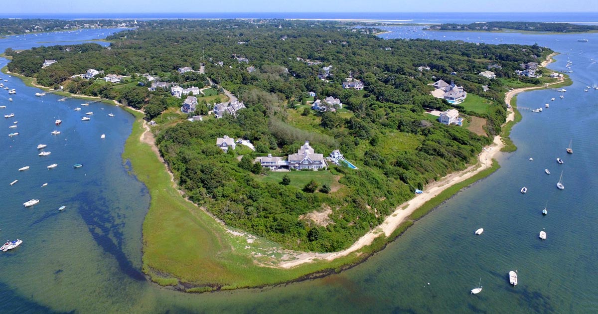 Featured Property: Viewpoint Estate - Robert Paul Properties